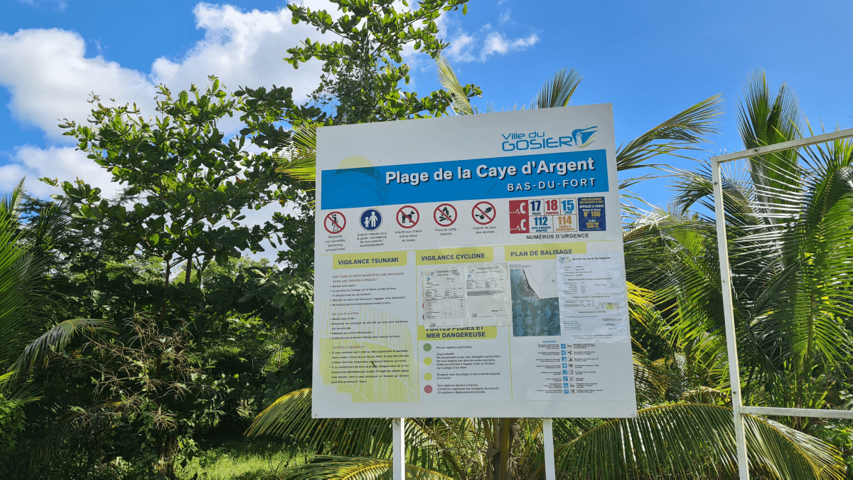 La plage de la Caye d'Argent au Gosier
